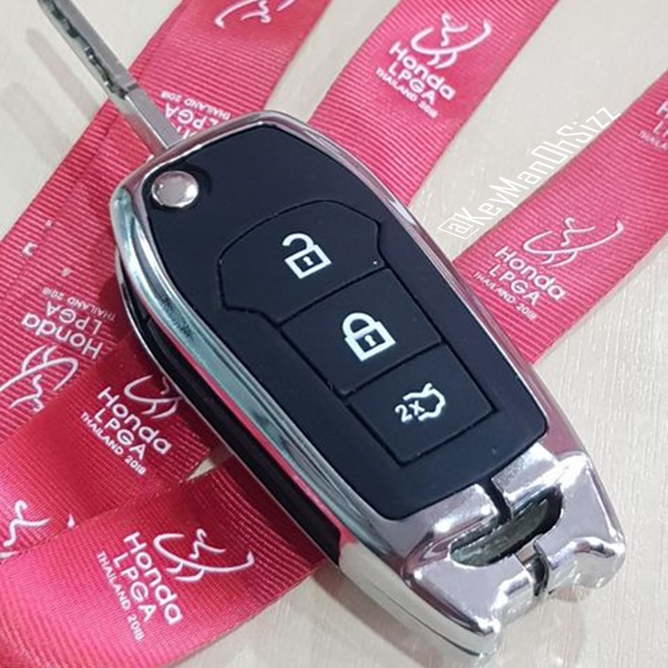 กรอบเคสโลหะกุญแจรถ Ford Ranger XLT Wildtrak Hard Case (Alloy Key Cover ...