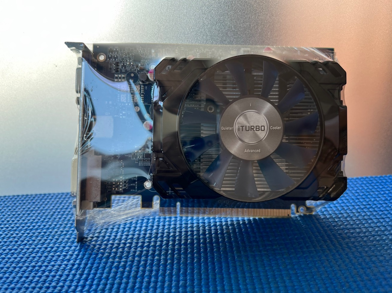 การ์ดจอ HIS AMD Radeon R7 200 1GB DDR5 128bit สวยๆพร้อมใช้ ใช้งานได้ทุก ...