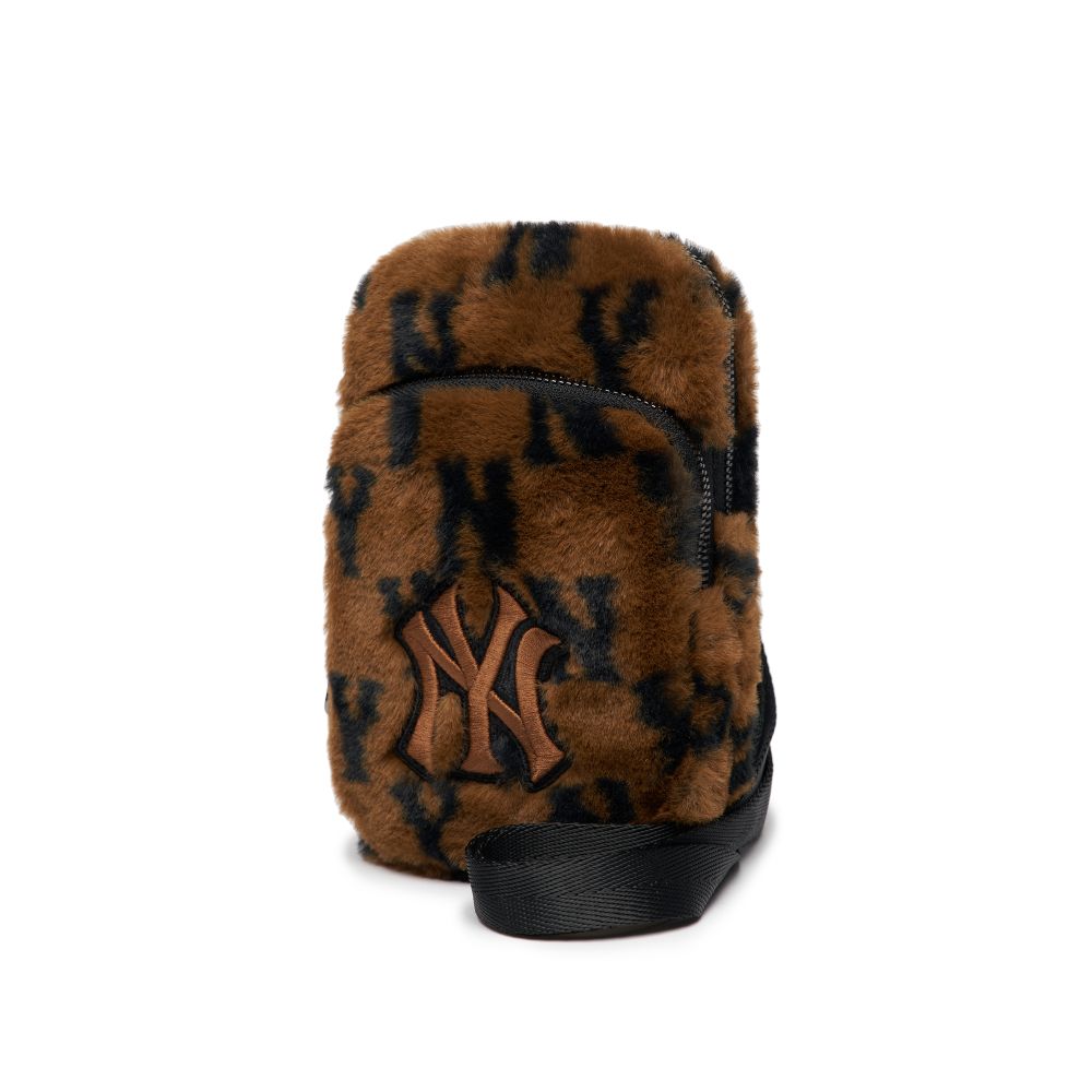 MLB กระเป๋าสะพาย FUR MONOGRAM CROSSBODY BAG 3ACRH0216 50BRS BROWN NEW ...