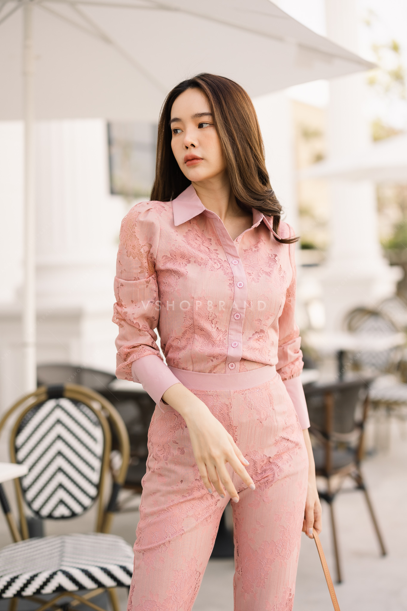 VShop Set เชิ้ตลูกไม้+กางเกง เซตเสื้อเชิ้ตผ้าลูกไม้ ซับทั้งชุดเลยค้า แ ...