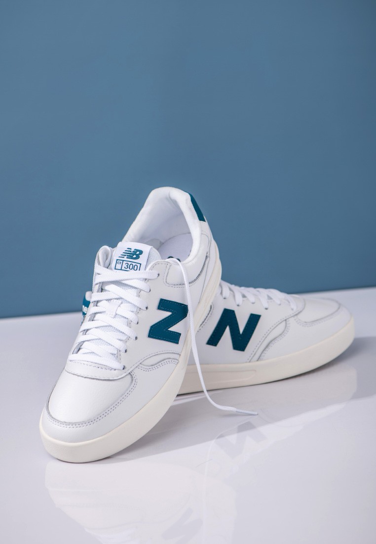 NEW BALANCE CT300 รองเท้าลำลองผู้ชาย - New Balance - ThaiPick
