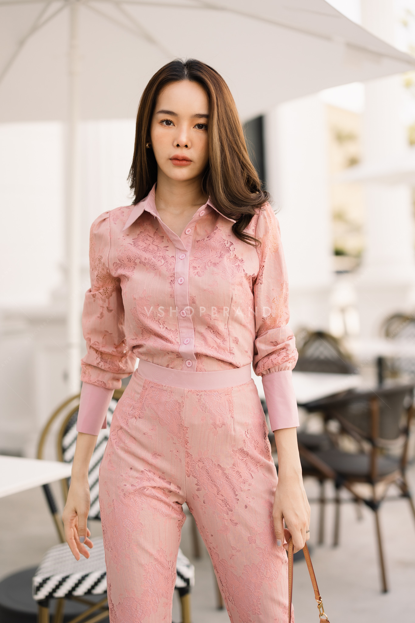 VShop Set เชิ้ตลูกไม้+กางเกง เซตเสื้อเชิ้ตผ้าลูกไม้ ซับทั้งชุดเลยค้า แ ...