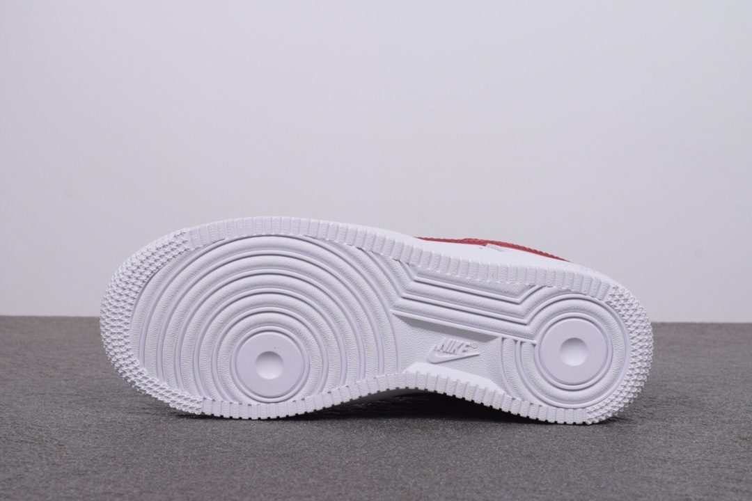 ใหม่เอี่ยมของแท้AIR FORCE 1 07 ESS รองเท้าผ้าใบผญ รองเท้าผ้าใบผช ...