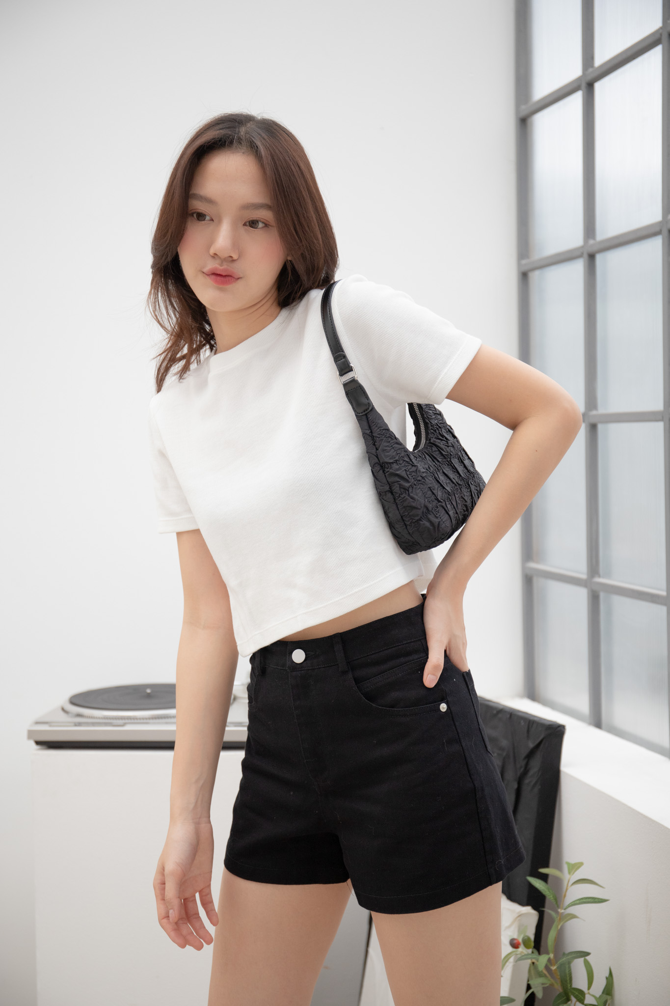 Avocado กางเกงยีนส์ กางเกงขาสั้น รุ่น Momoshi jean shorts (avocado ...