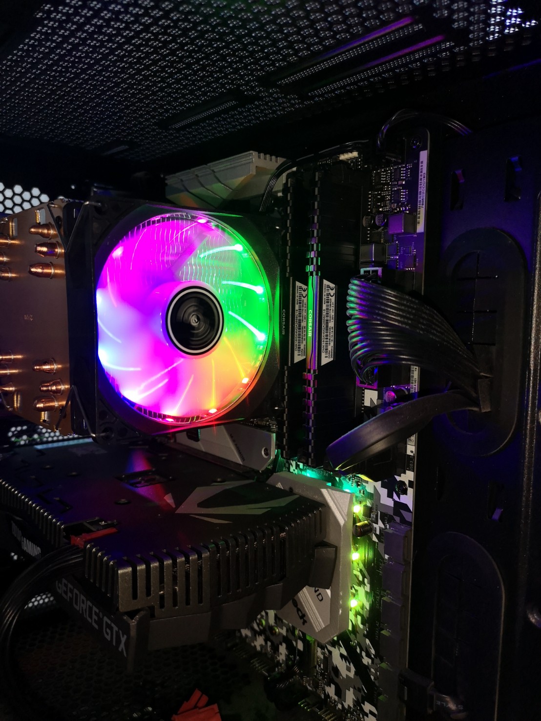 Heatsink พัดลมระบายความร้อน CPU COOLER KLLISRE RGB 3FAN 3PIN 6 ท่อ ...