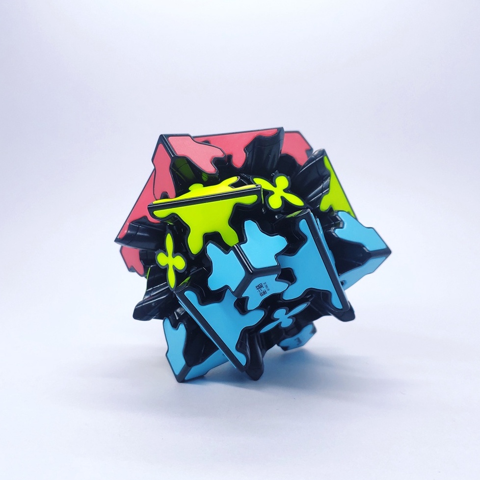 พิเศษ รูบิค แปลกๆ รูบิค ของแท้ อย่างดี gear cube QiYi Gear Sandwich 3x3 ...