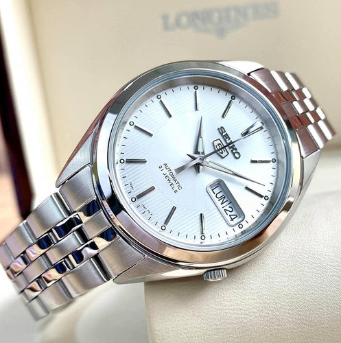 นาฬิกา SEIKO 5 Automatic รุ่น SNKL15K1 นาฬิกาข้อมือผู้ชาย สีเงิน ...