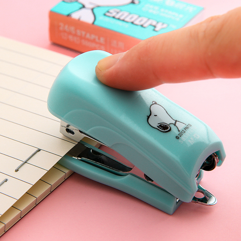 M&G Cartoon Stapler Set Student Portable Mini Cute Stapler No. 12 ...