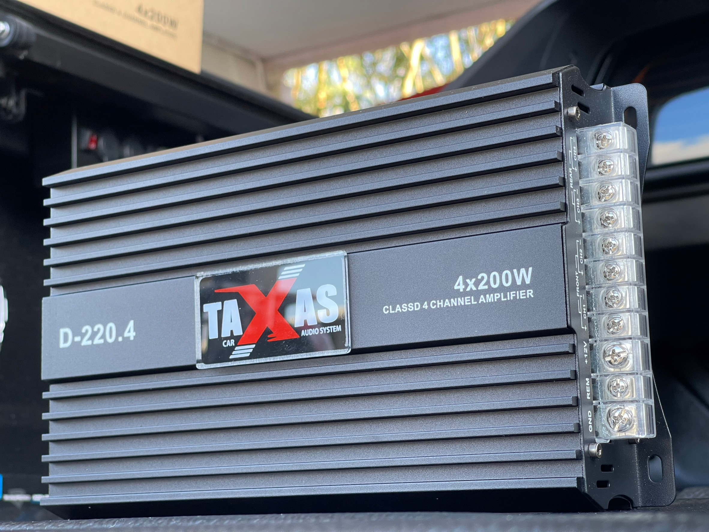 พาวเวอร์แอมป์ แอมคลาสดี 4CH D 200w.x4ch ของใหม่มือ1 สั่งเลยด่วน พาวเวอร์แอมป์ คลาสดี 4เชลเนล ...