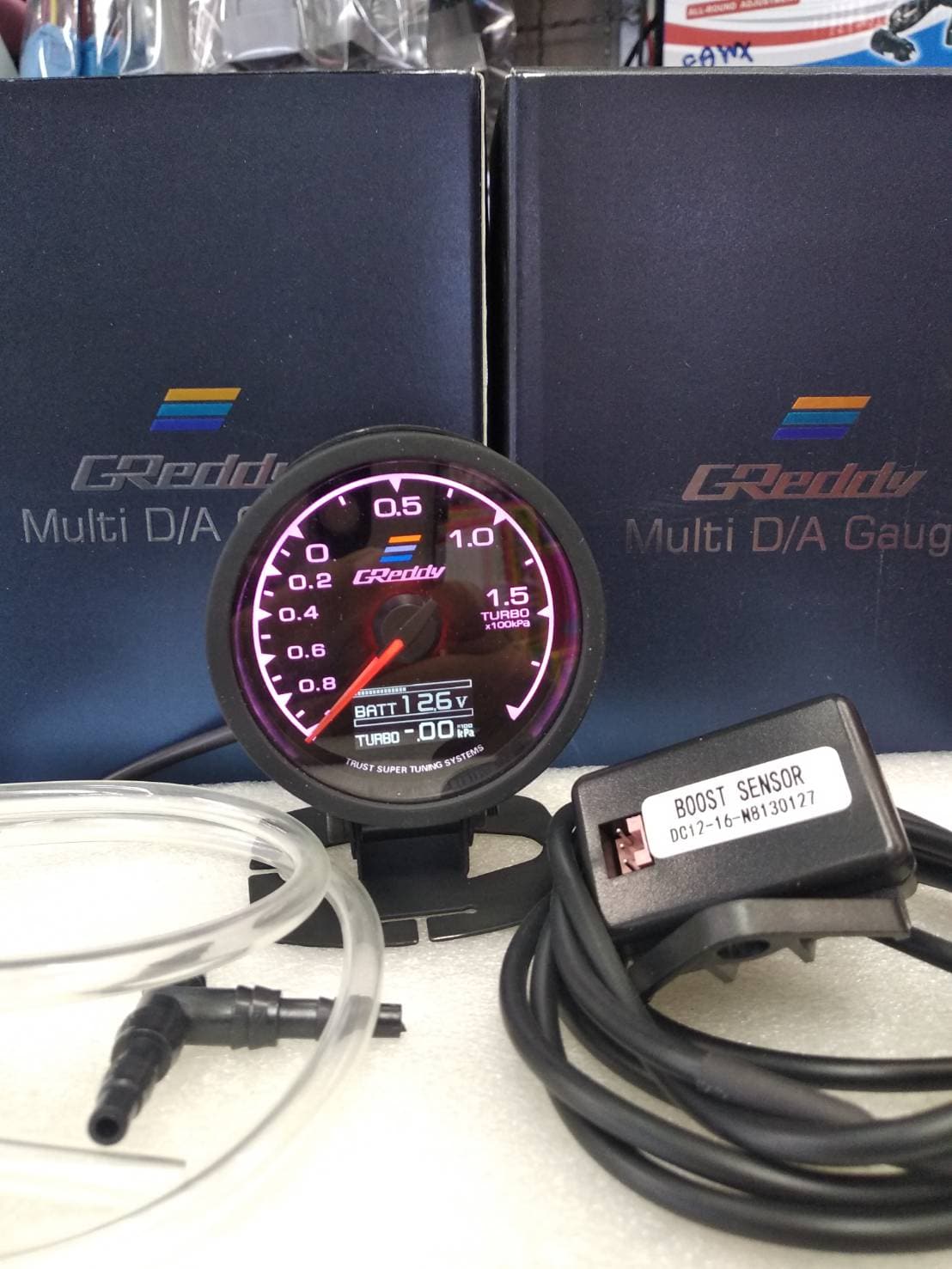 เกจวัดความร้อน เกจ์วัด Greddy 2 in 1 สามารถวัด watertemp. และ volt ได้ ...