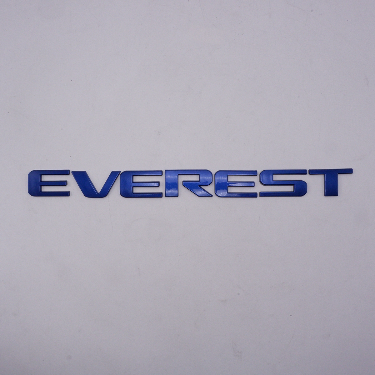 โลโก้อักษรติดท้าย ติดกระจังหน้า Logo โลโก้ EVEREST สีบรอนซ์ สำหรับ Ford ...