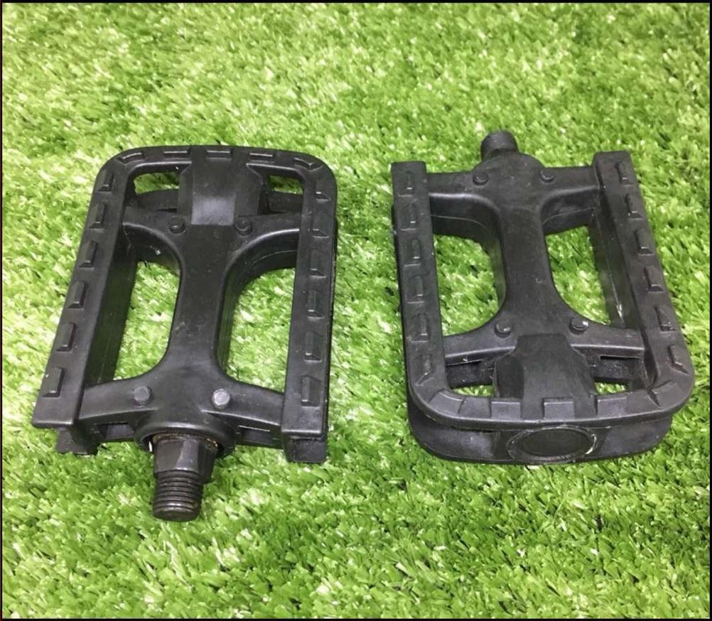 บันไดจักรยาน VP VPE-891 พลาดสติกแกนใหญ่ (9/16 ) ระบบแบริ่งโพลีเมอร์/ 1คู่ - bike&part - ThaiPick