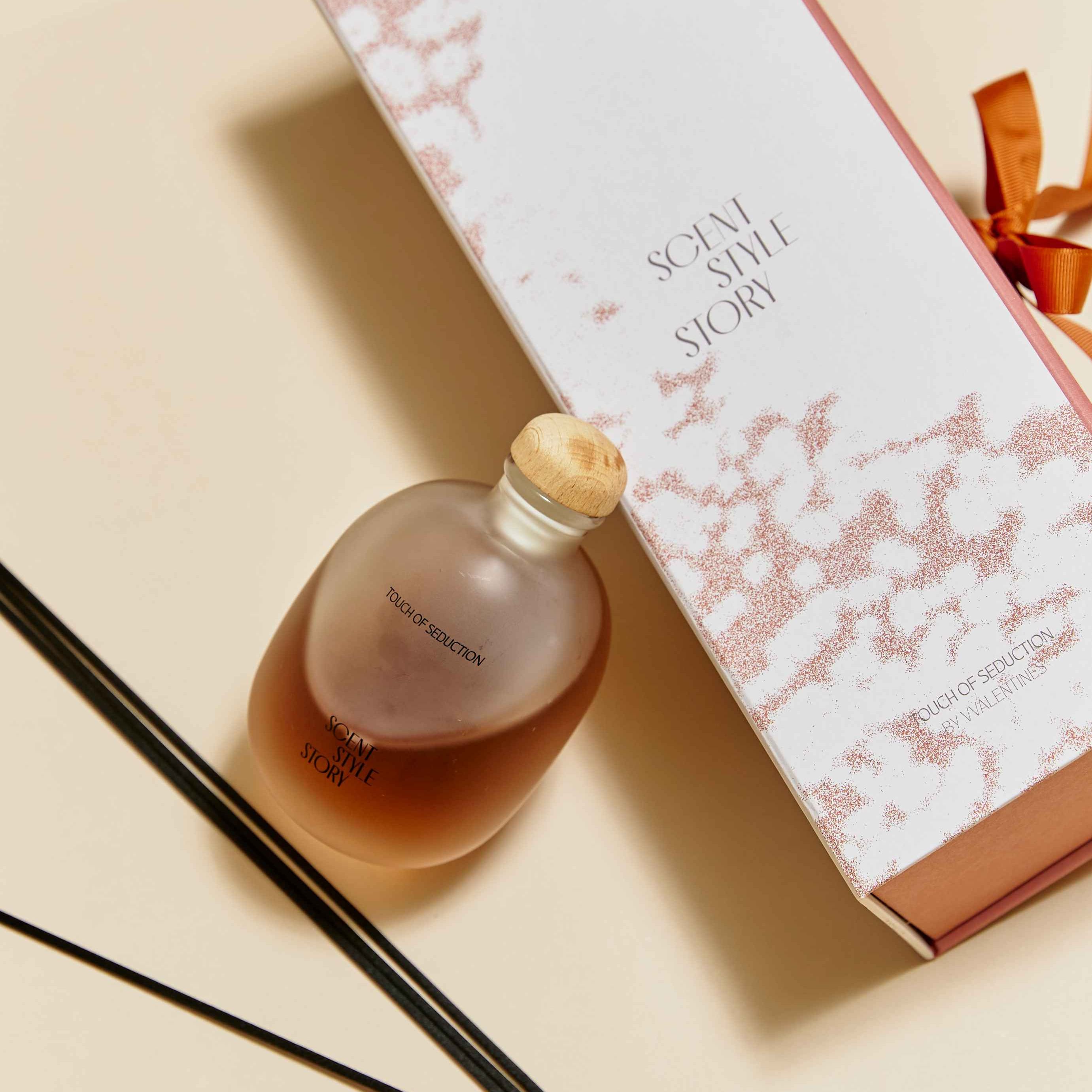 LRL Scent Style Story Reed Diffuser - Touch of Seduction by VVALENTINE 200 ml - LRL - ThaiPick