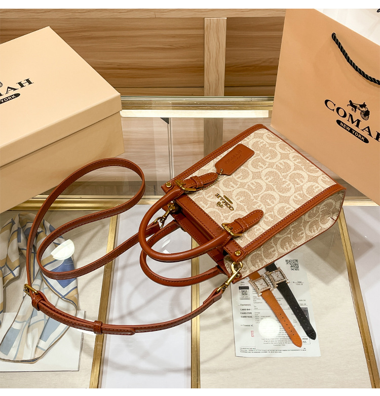 ฟรีกล่อง ถุงผ้า ถุงกระดาษ กระเป๋าcomah กระเป๋าทรงกล่องนม ใส่มือถือ ...