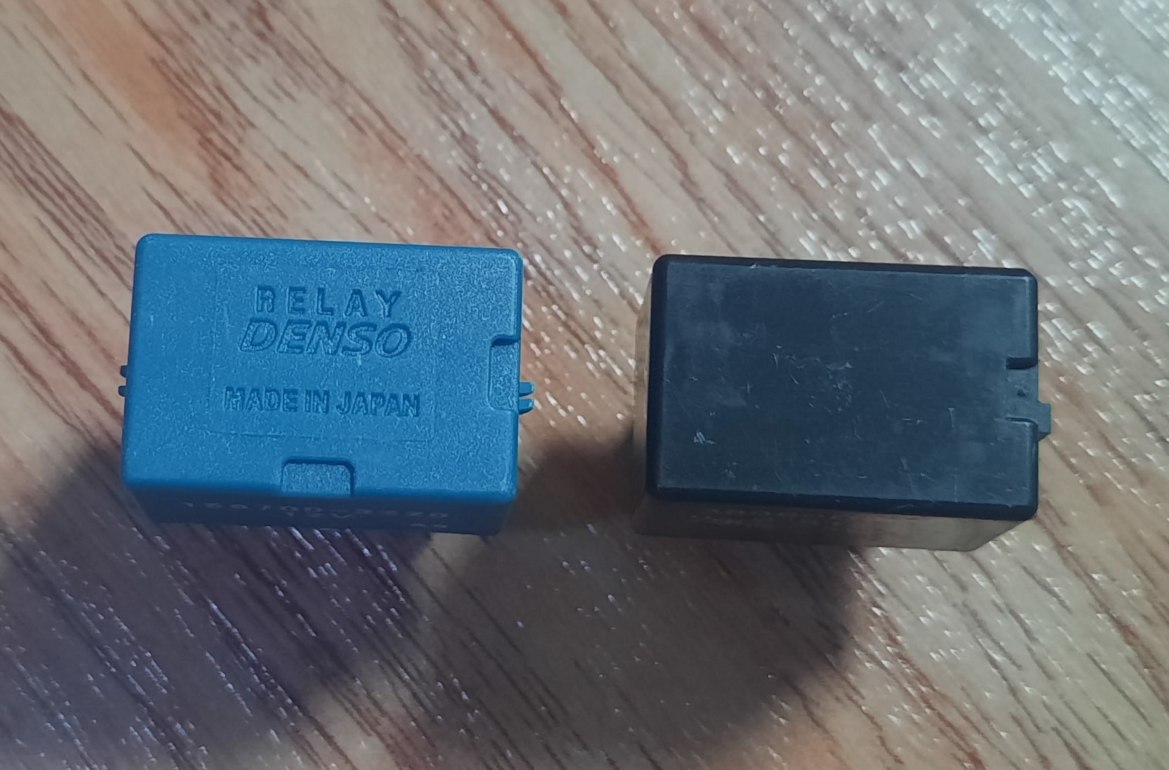 Relay Denso 156700-3220 38860D58J10 90987-02027 รีเลย์รถยนต์ 4 ขา รีเลย ...