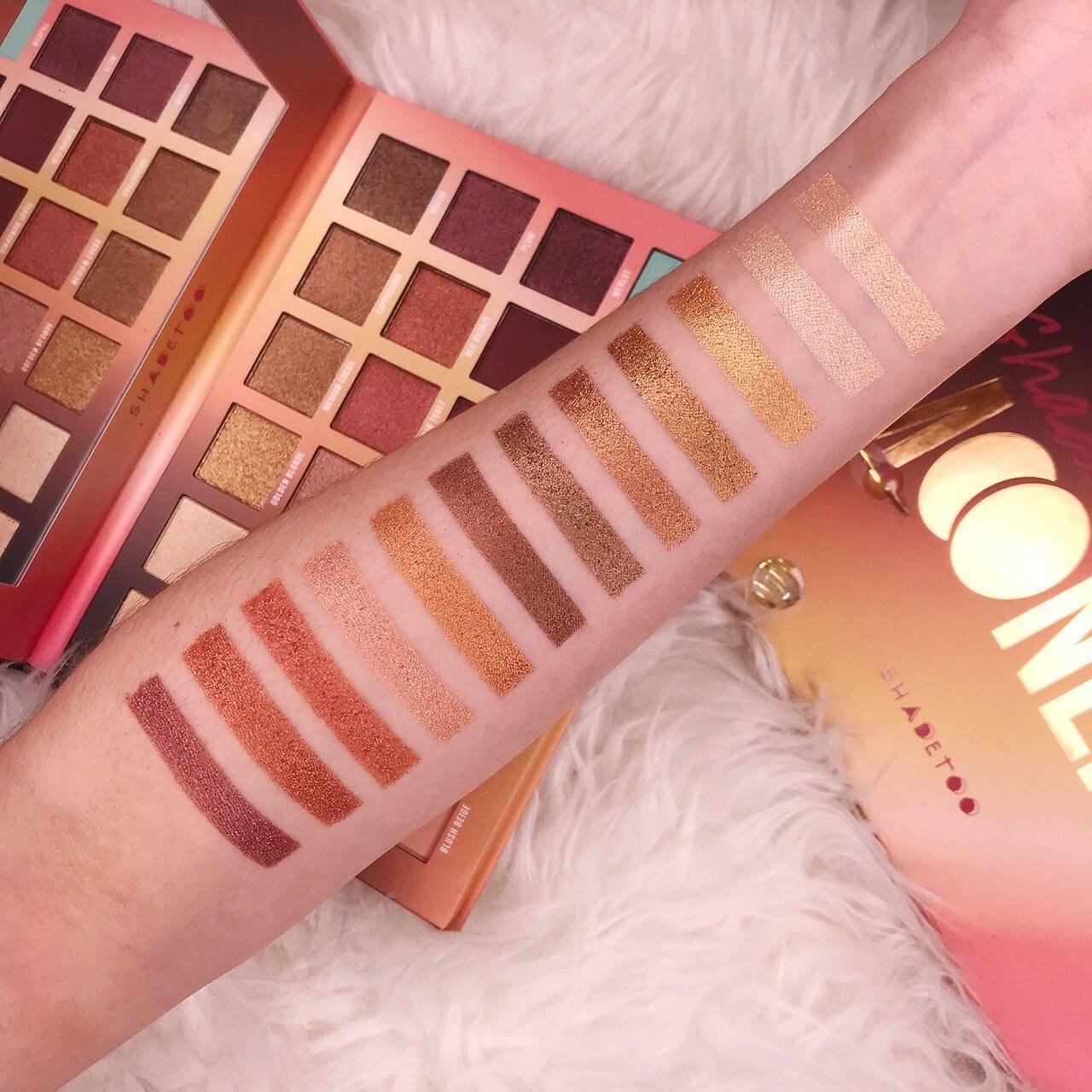 Shade Of Moonlight อายแชโดว์ 24 สี เฉดสีโทนน้ำตาลชมพู ใช้ได้ทุกวัน ...