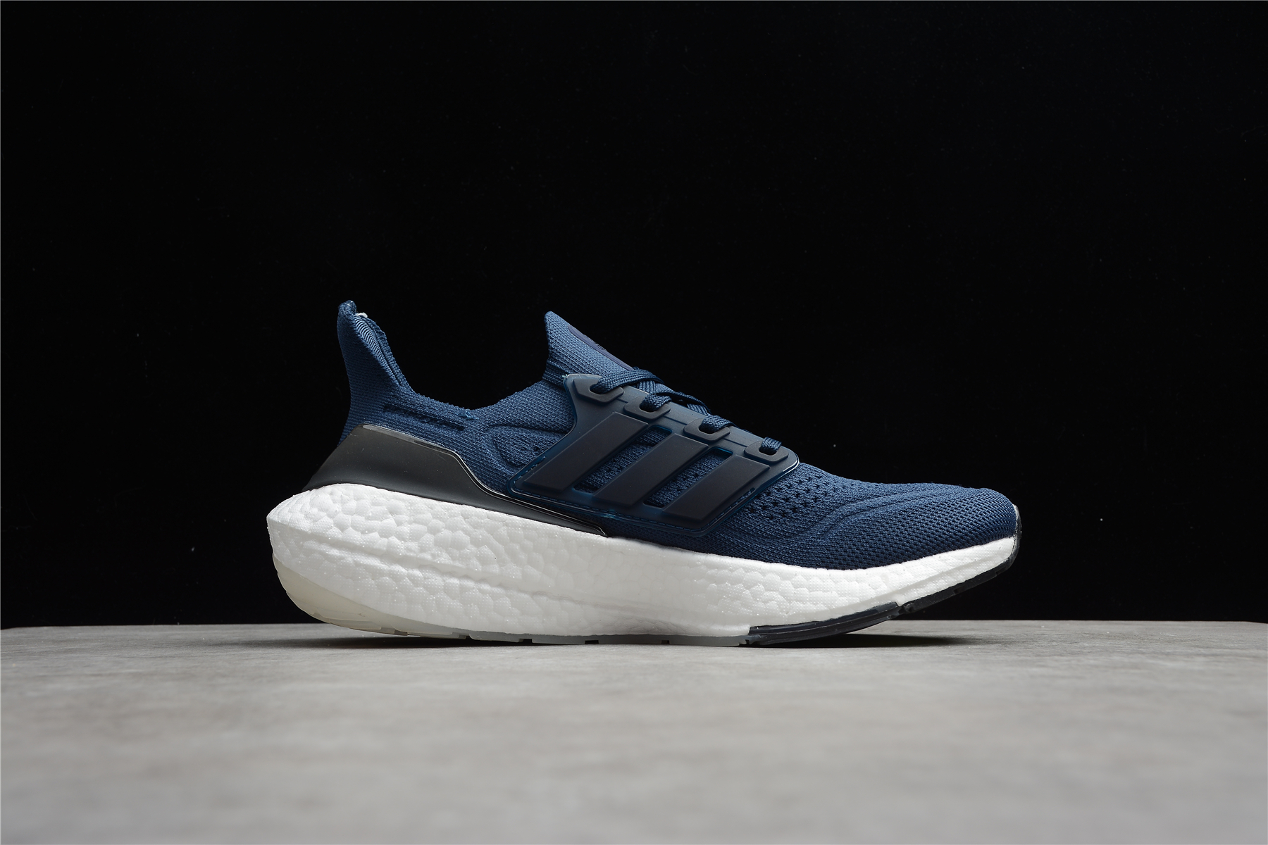 〖พิเศษอย่างเป็นทางการ〗ADIDAS ULTRA BOOST UB 21 รองเท้าผ้าใบผช รองเท้าผู้ชาย รองเท้าแฟชั่นญ ...