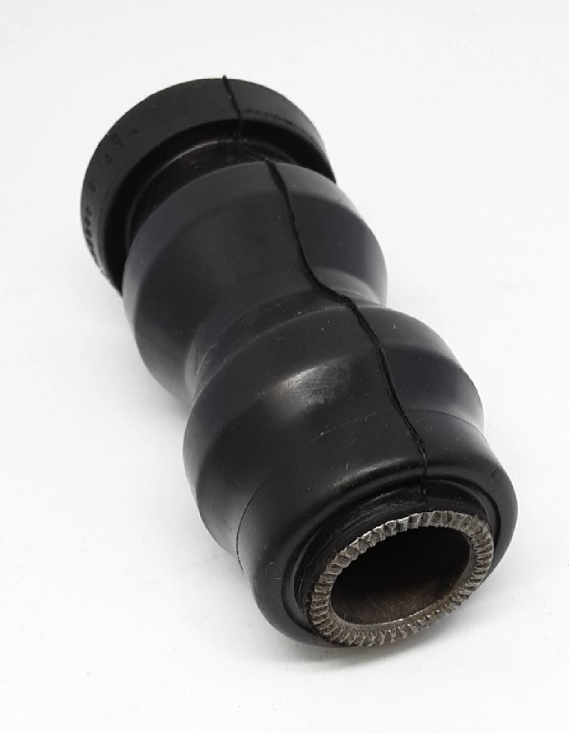 บู๊ชปีกนกล่าง TOYOTA TIGER #48654-04020****ราคาพิเศษ ถูกและดี หมด แล้ว ...