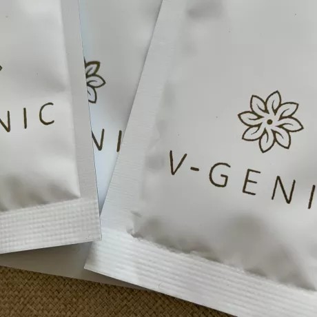 ฟิต กระชับ แบบเร่งด่วน 3 ซอง V-GENIC วาจีน่า ผลิตภัณฑ์ทำความสะอาดจุดซ่อนเร้น ดูแลน้องสาว ล้างจิม ...