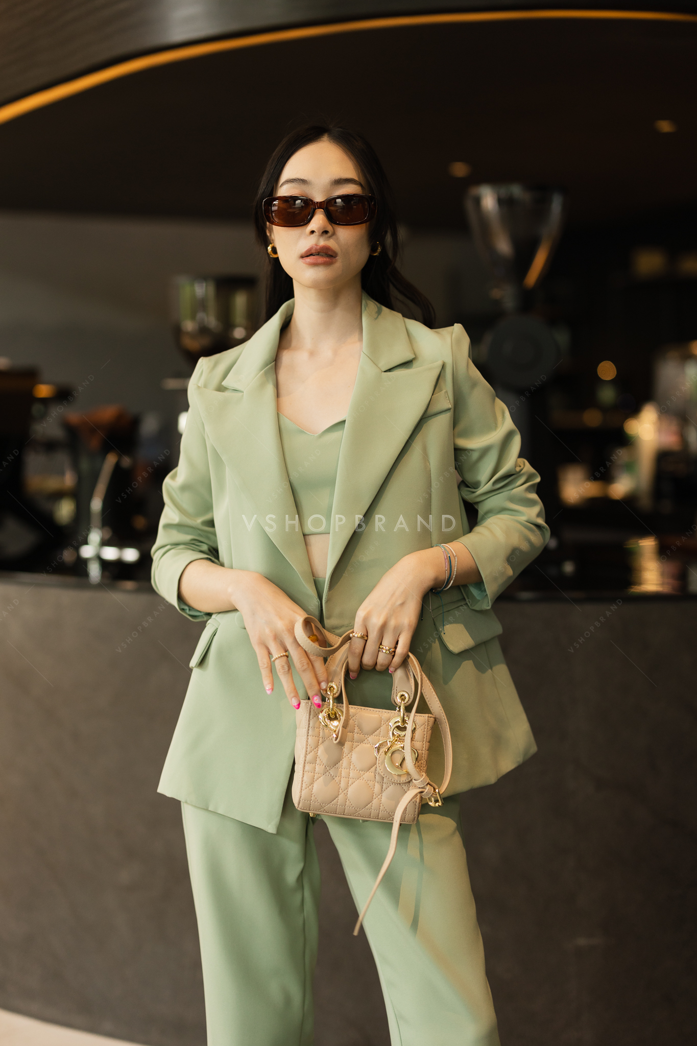 VShop ???????? Set สูท 3ชิ้น 1, สูท 2,สายเดี่ยว crop 3,กางเกงขายาว เอว ...