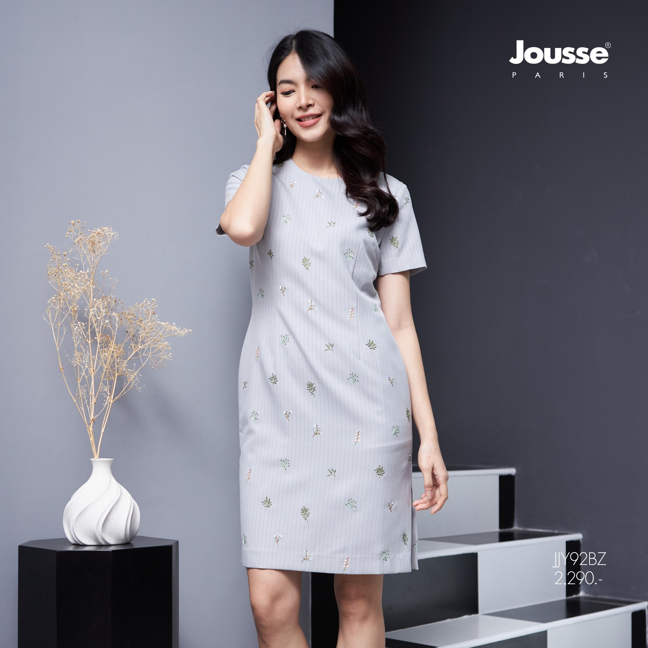 ชุดเดรส Jousse Dress ชุดเดรสปักลายดอกไม้ ทรงสอบเข้ารูป ผ่าด้านข้าง ความ ...