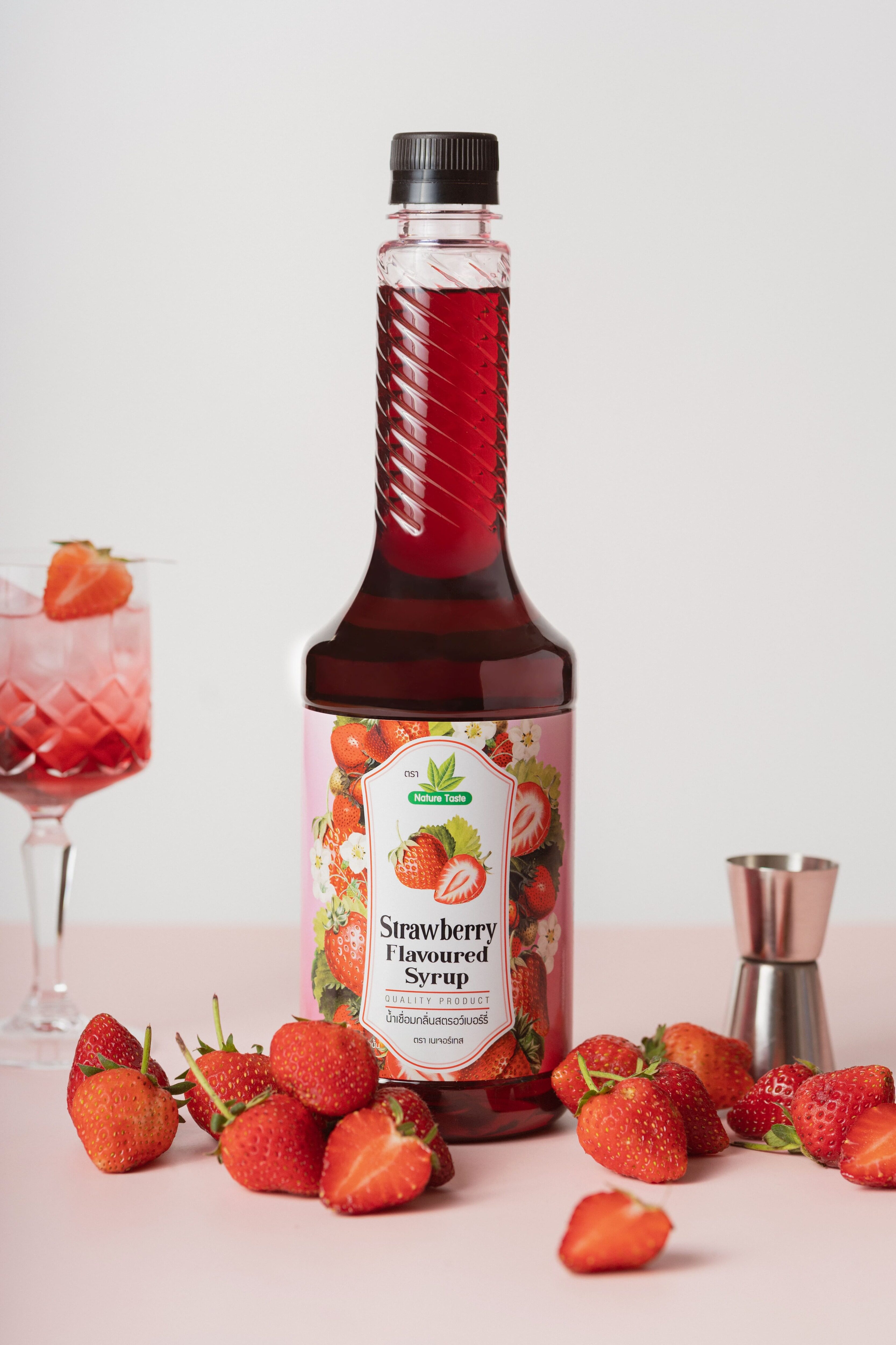 Nature Taste Strawberry Syrup น้ำเชื่อมไซรัป กลิ่นสตรอว์เบอร์รี ตรา ...