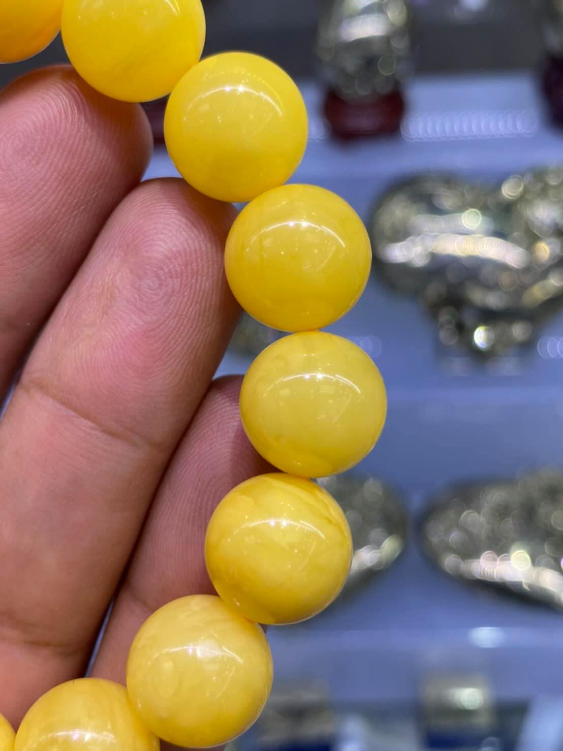 Natural Yellow Milky Amber. - Crystal Gems International - ThaiPick