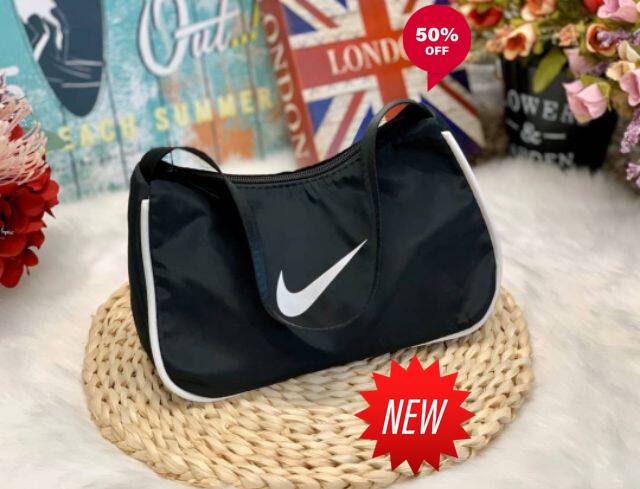 JB2 กระเป๋า กระเป๋าถือ แท้% กระเป๋าถือ NIKE MINI VINTAGE NYLON BAG ไซส์ ...