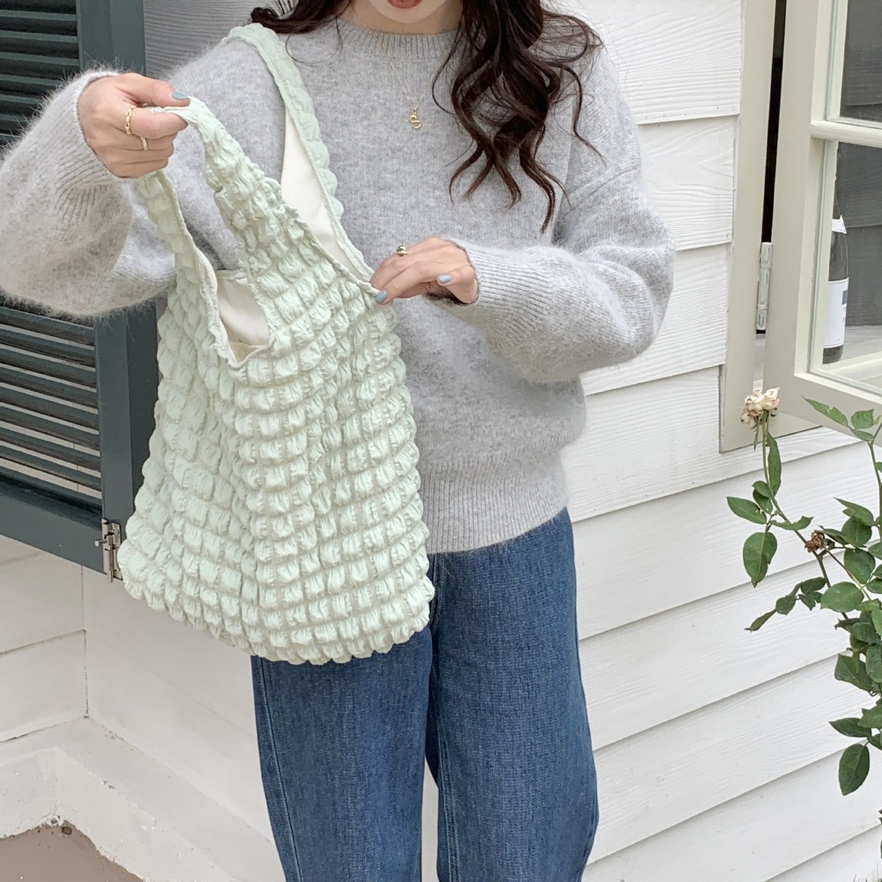 GUCSELECTED(B1814) กระเป๋าผ้าย่น ทรงนิ่ม ผ้ายับ สุดน่ารักแนวเกาหลี | Lazada.co.th