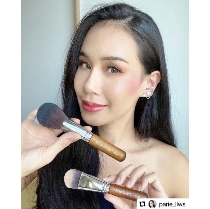 แปรงรองพื้น ???????????????????? ???????????????????????? ???? ???????????????????????? 207