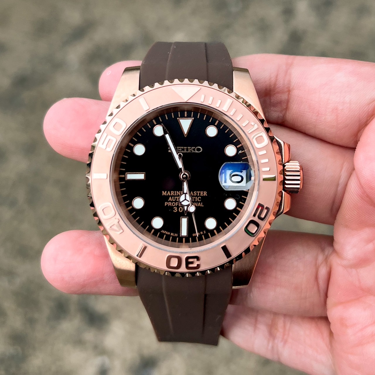 Seiko Mod Yacht Master Model Choco Rosegold Rubber Straps Good Quality ...