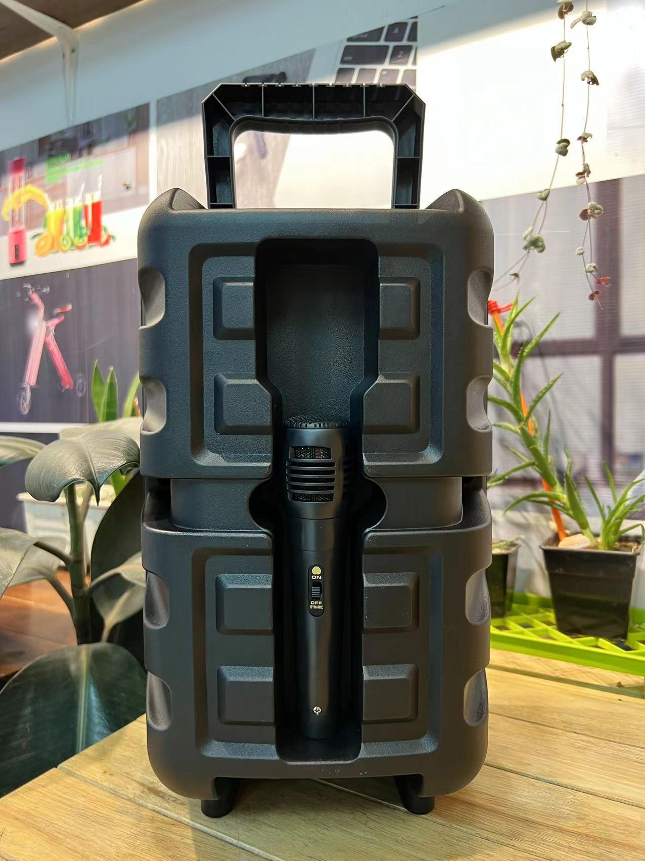 ลำโพงบลูทูธ KTS-1562 ดอก8นิ้ว แถมไมค์สาย ปรับเบสได้ รองรับAUX/USB/TF เก็บปลายทางได้ - OK888SHOP ...