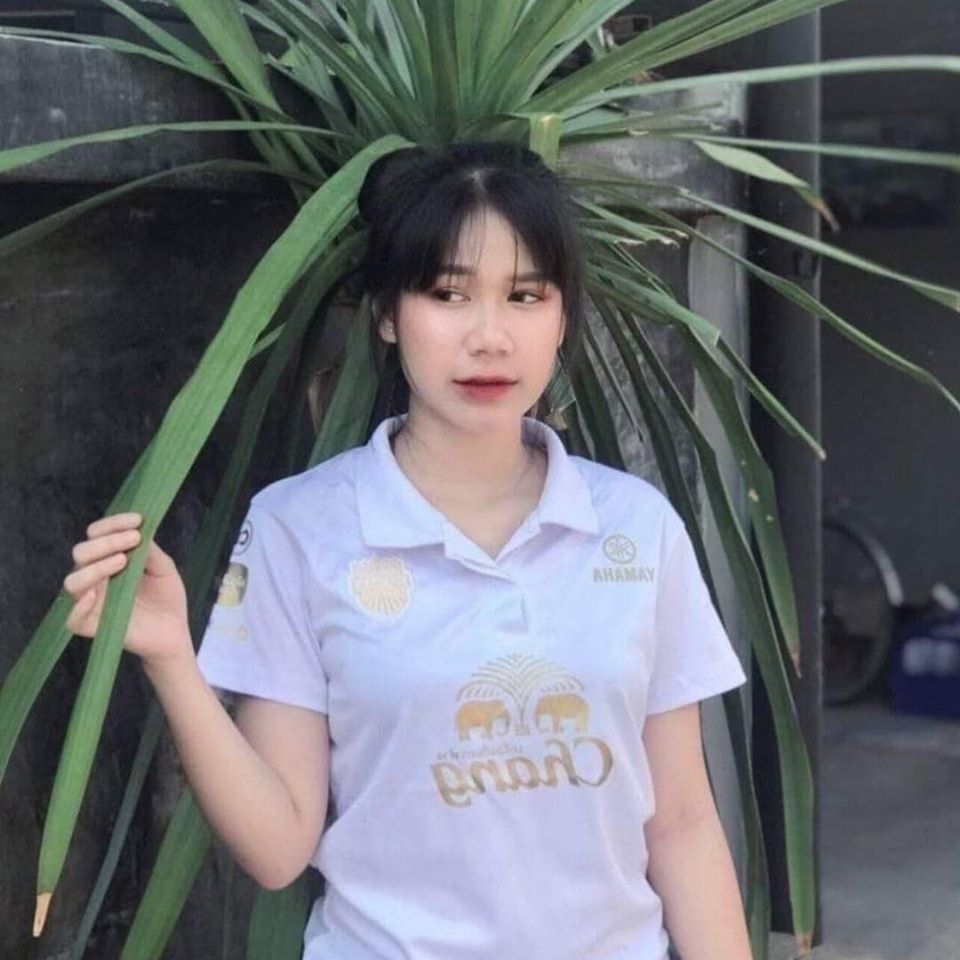 เสื้อบอลหญิงบุรีรัมย์คอปกสีขาว-ทอง ยูไนเต็ด ใหม่ล่าสุด ???? บุรีรัมย์ ไซด์S,Mต้นๆ - Supata Shop ...