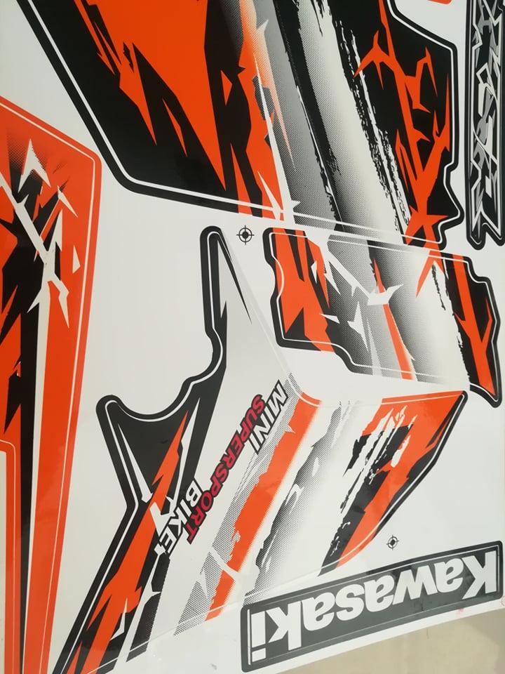 สติ๊กเกอร์ KAWASAKI KSR ติดรถ สีส้มดำ ปี 2012 - Pookie sticker - ThaiPick