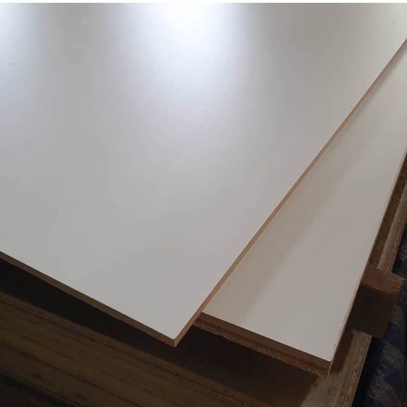 MDF 16 มม.เคลือบขาว2ด้าน ขนาด 40-60x80-100 ซม. ไม้อัด เอ็มดีเอฟ ทำชั้น ...