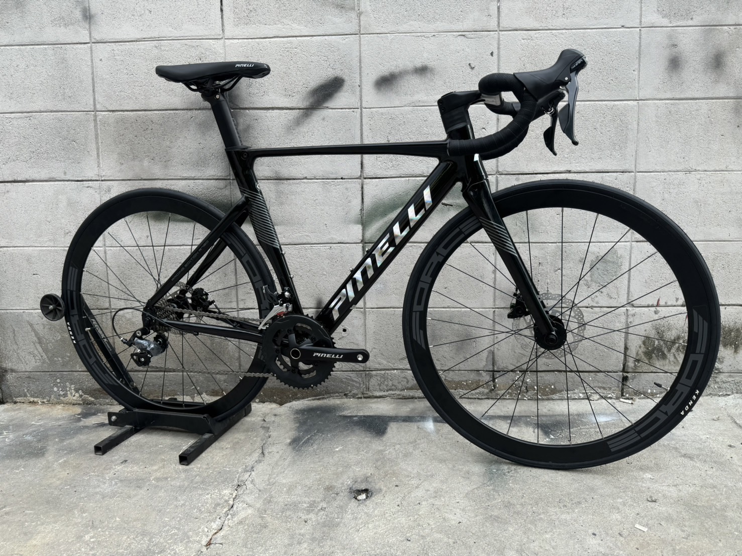 จักรยานเสือหมอบ PINELLI R780 2024 DISC BRAKE เฟรมอลูมีเนียม ชุดเกียร์ ...