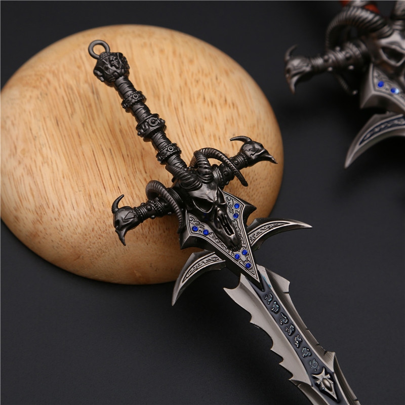 Warcraft Lich King Weapon Model Frostmourne Sword Metal Toy Weapon ...