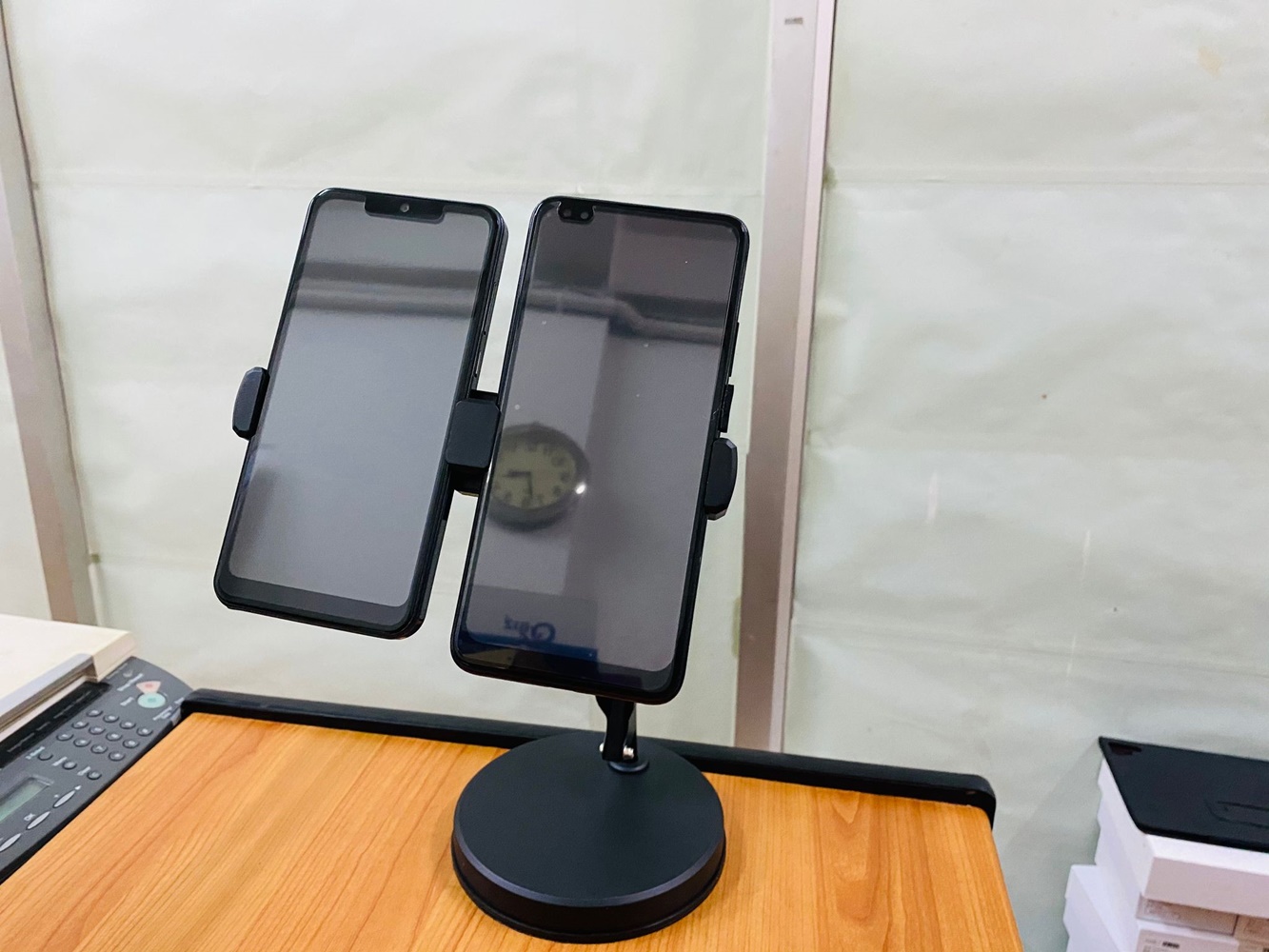 Double Phone Holder Multifunctional Bracket of Desktop ขาตั้งโทรศัพท์ ...
