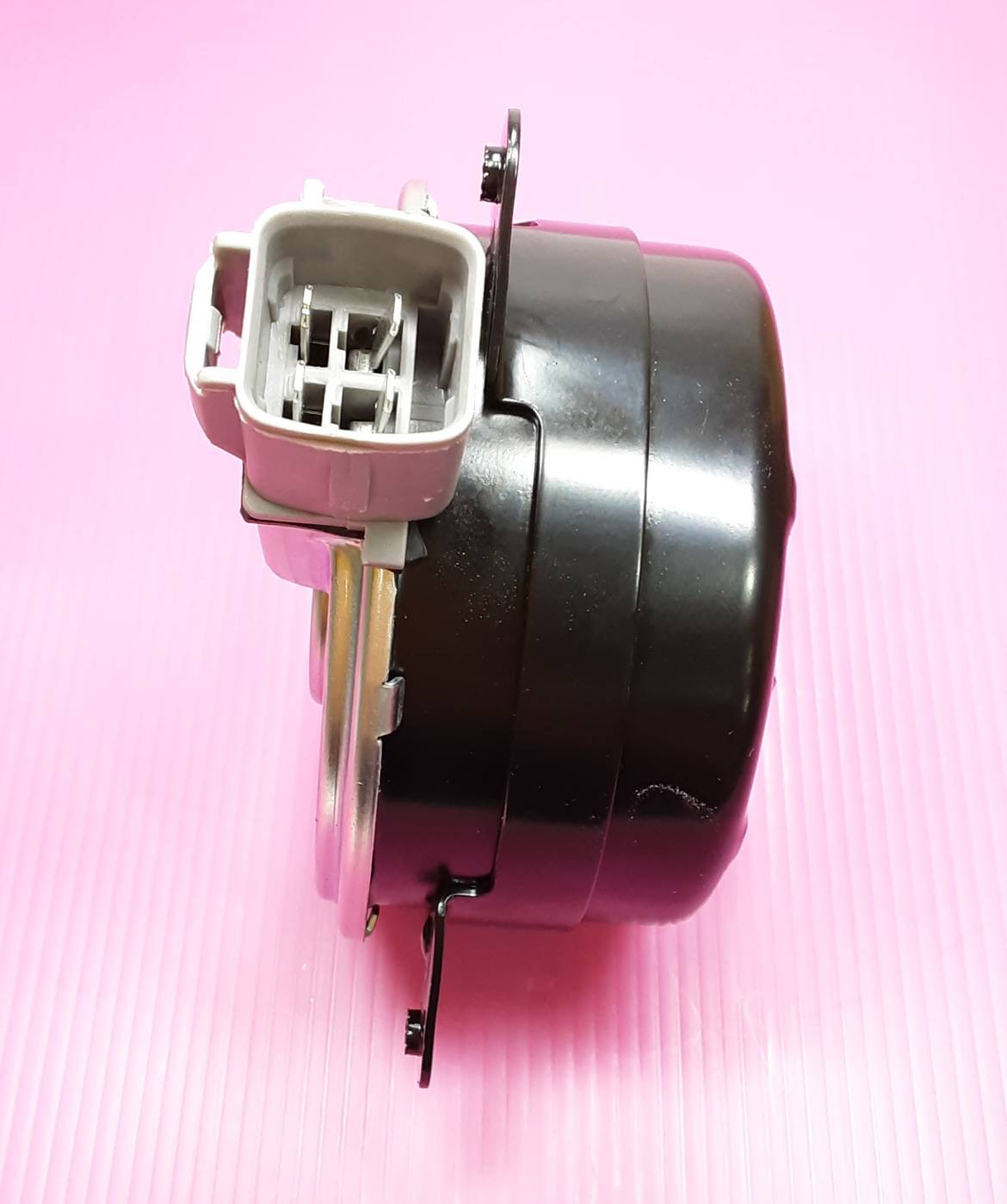 มอเตอร์พัดลมไฟฟ้า พัดลมหม้อน้ำ MAZDA2,3#168000-83104D(ZYA1-15-150 ...