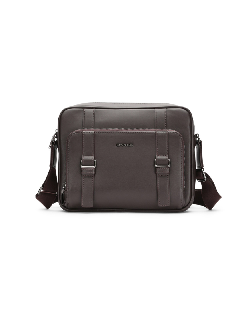DAPPER กระเป๋าสะพายข้าง Double Buckle Crossbody Bag สีน้ำตาล - DAPPER - ThaiPick