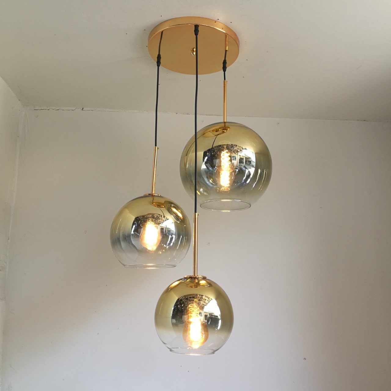 neolight-โคมไฟห้อยต่างระดับ ทรงกลม 3 หัว 3 ขนาด รุ่น 7009-3JS แถมหลอดไฟledแสงเหลือง - CST ...