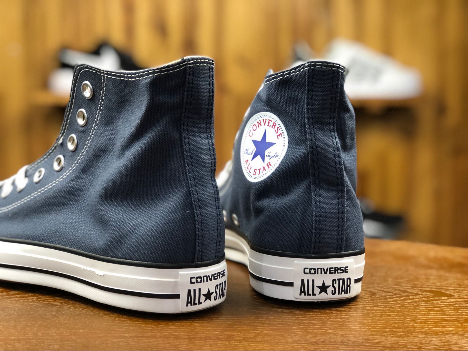 【ติดตามร้านค้าและรับบัตรกำนัล】รองเท้าผ้าใบ Converse All Star Classic ...