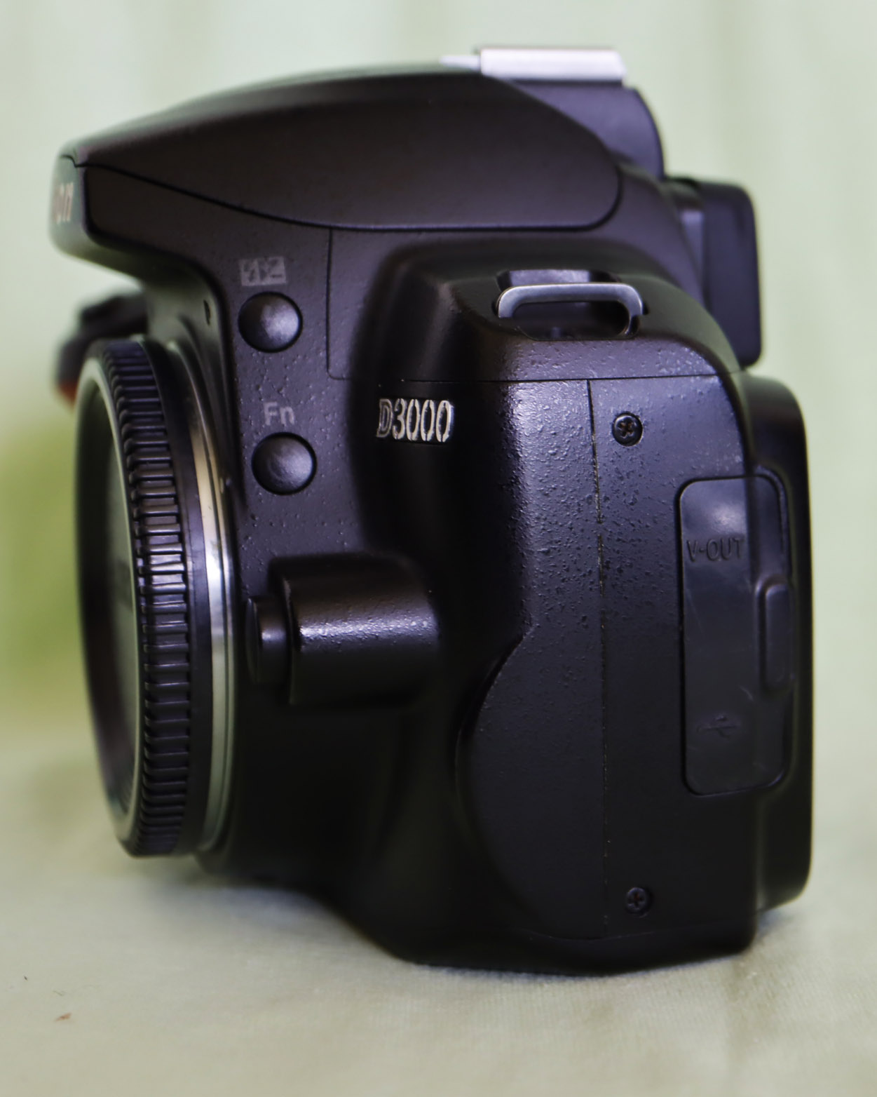 Nikon D3000 DSLR Black Body Digital SLR Camera - ตัวกล้อง APS-C CCD DX ...