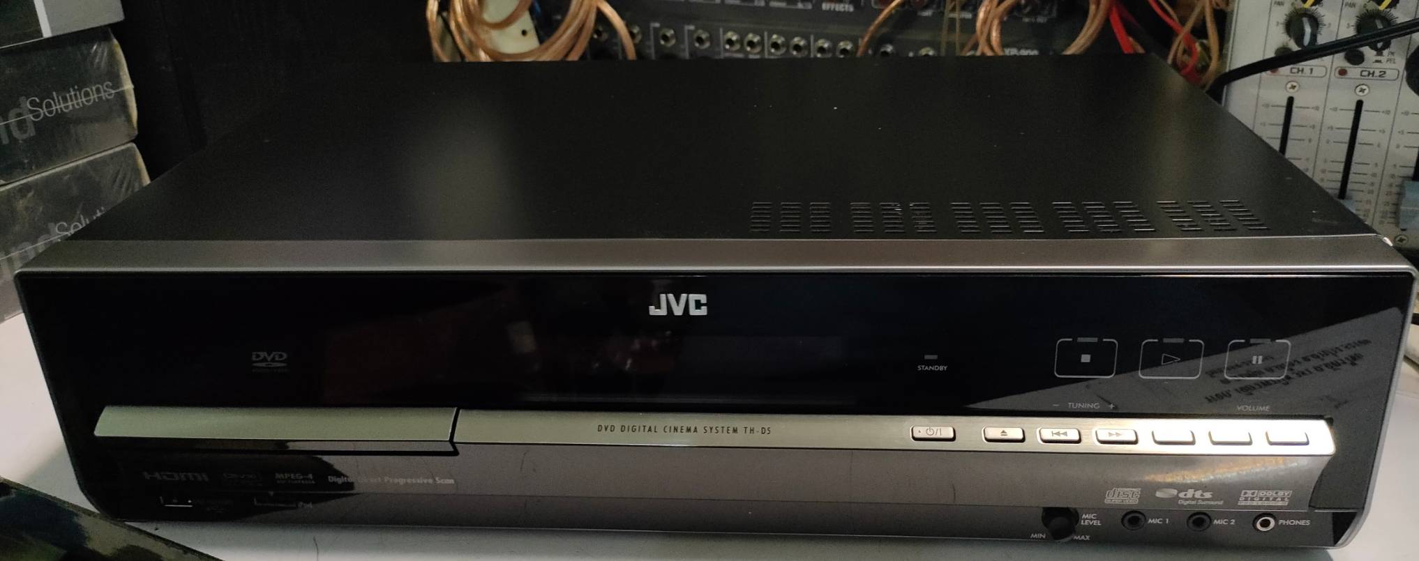 JVC TH-D5 ชุด HOME THEATER (พร้อมระบบลำโพงและเครื่องเล่นในตัว )DTS ...