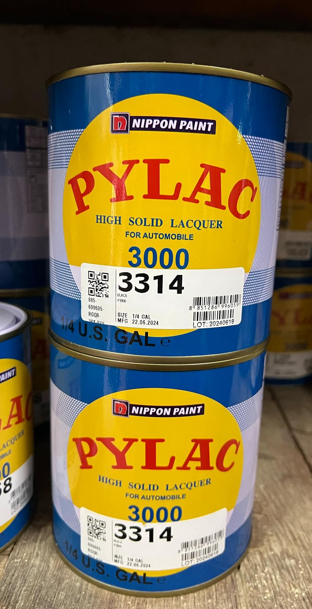 สีพ่นรถยนต์ สีพ่นรถยนต์ สีตราผึ้ง สีไพแลค 3000 Pylac (ขนาด 0.946 ลิตร ...