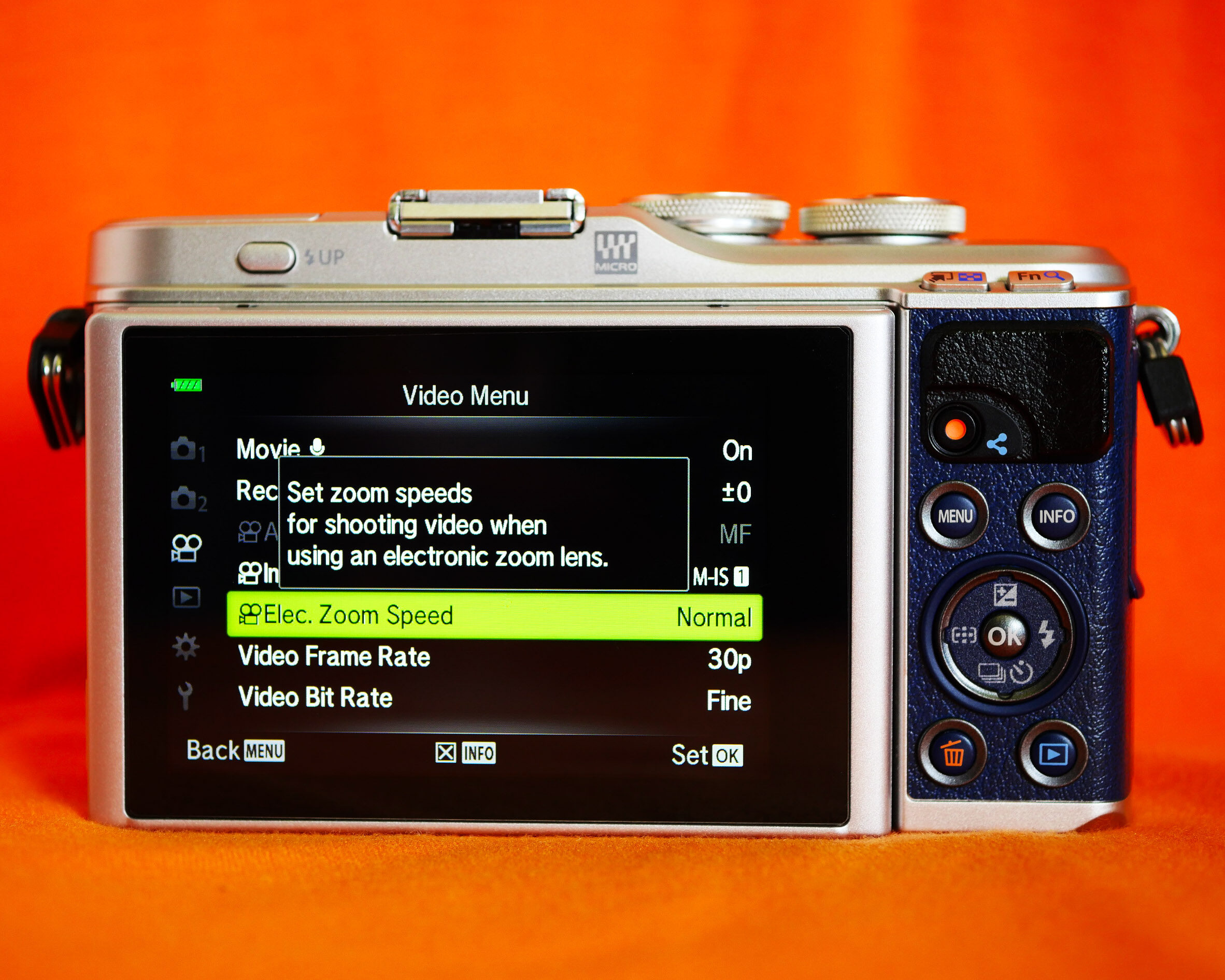 Olympus Pen E-PL9 BT Wi-Fi Navy Blue Body ตัวกล้อง 4K Video WiFi EP-L9 ...