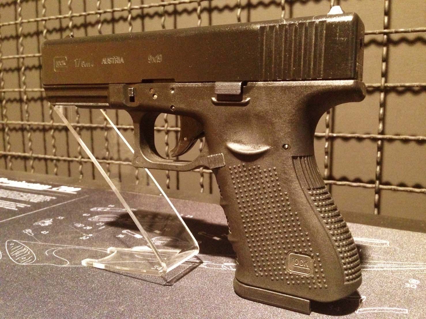 Blank GLOCK 17 Gen 4 Full Marking ปืนสุดคลาสสิคที่ขายดีอันดับต้นๆ ของ ...