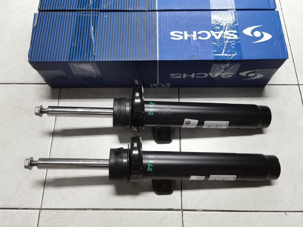 โช๊คอัพหน้า BMW F30 ยี่ห้อ SACHS germany | Lazada.co.th