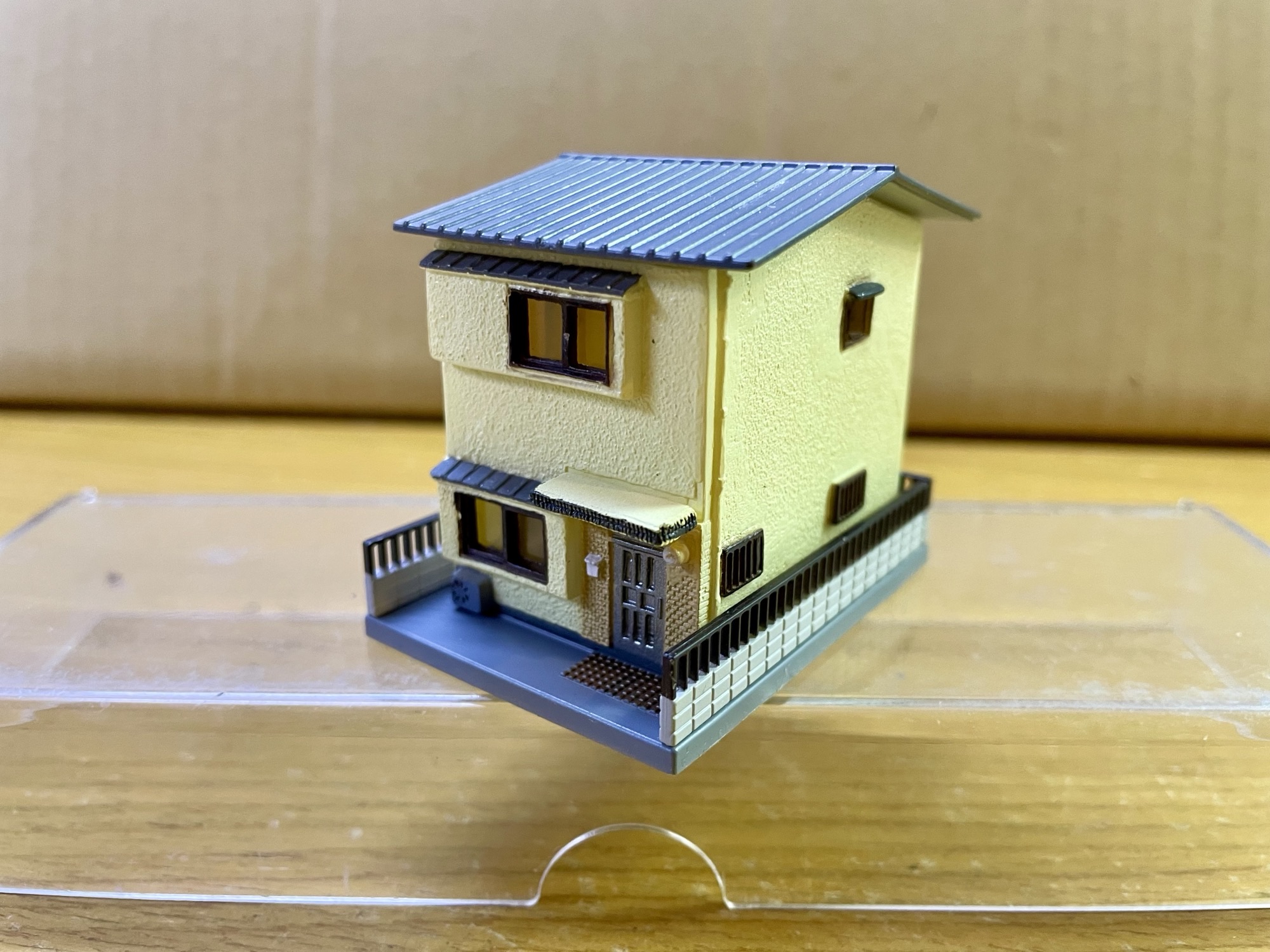 New N Scale TomyTec 2 Townhouse B2 dimensions L6W4H6 ใหม่ N Scale TomyTec 2 ทาวน์เฮาส์ B2 ขนาด ...