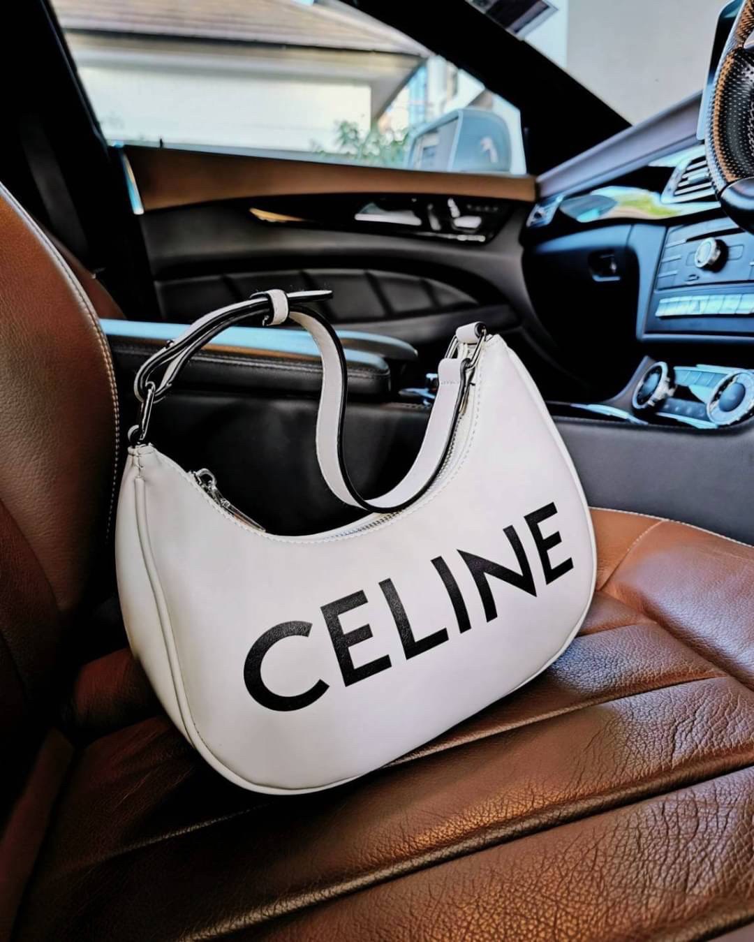 SiPiShop Celine VIP Gift แท้ 100% พร้อมส่งในไทย - SiPiShop - ThaiPick